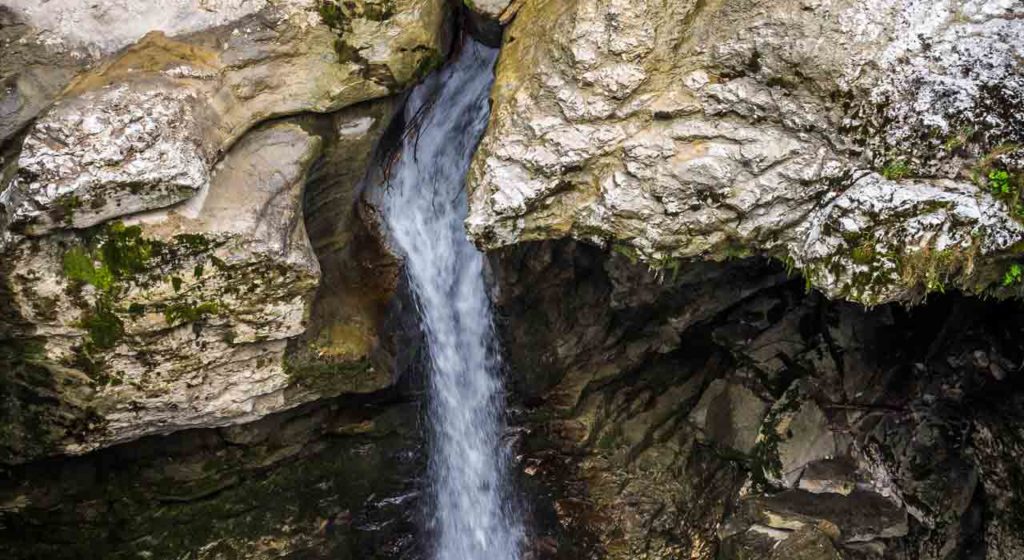 Tuesday January 22 – The Lord shows Himself holy at the waters of ...