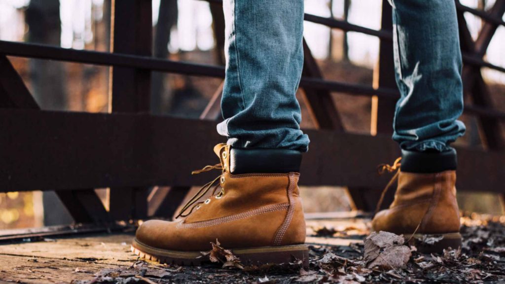 October 12 – The challenging of standing fast | Reformed Perspective